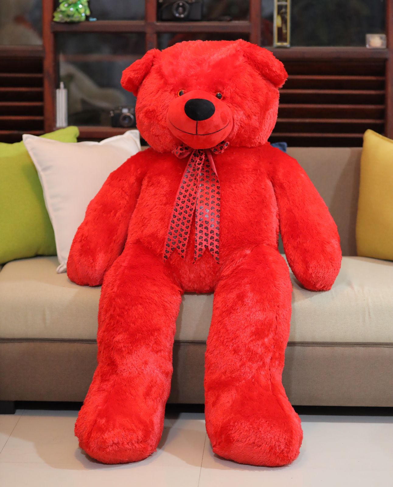 5 FT Teddy Bears, Lakwimana