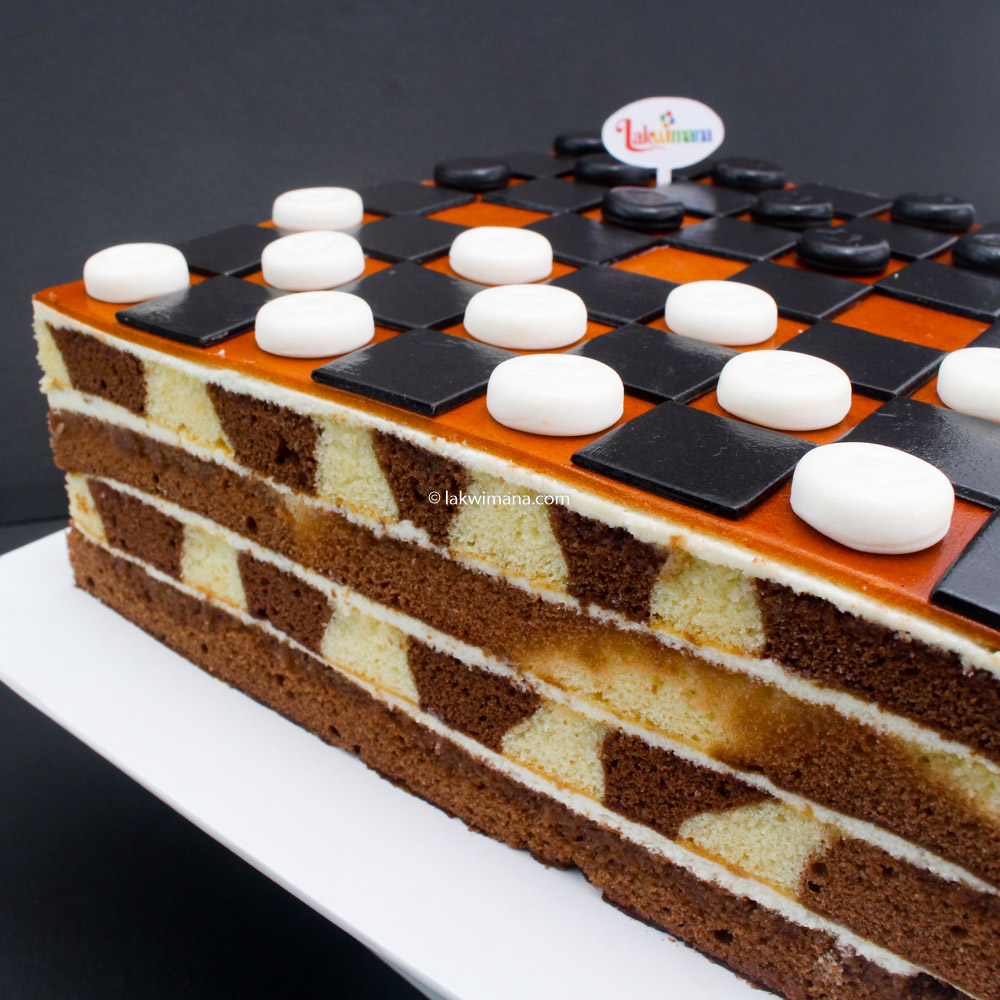 Checkerboard Cake, Lakwimana