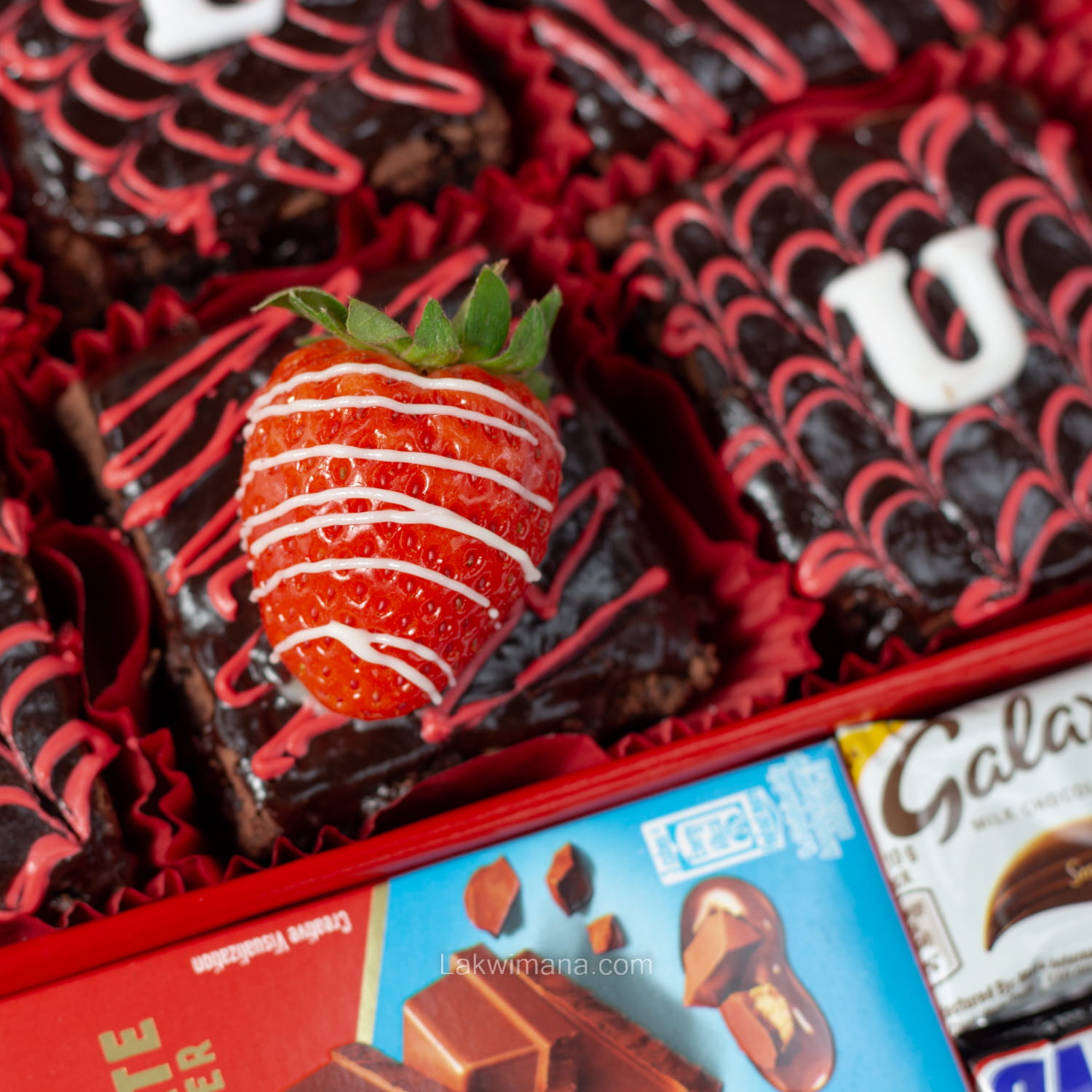 I Love You Chocolate Delight Box - Perfect Romantic Gift, Lakwimana