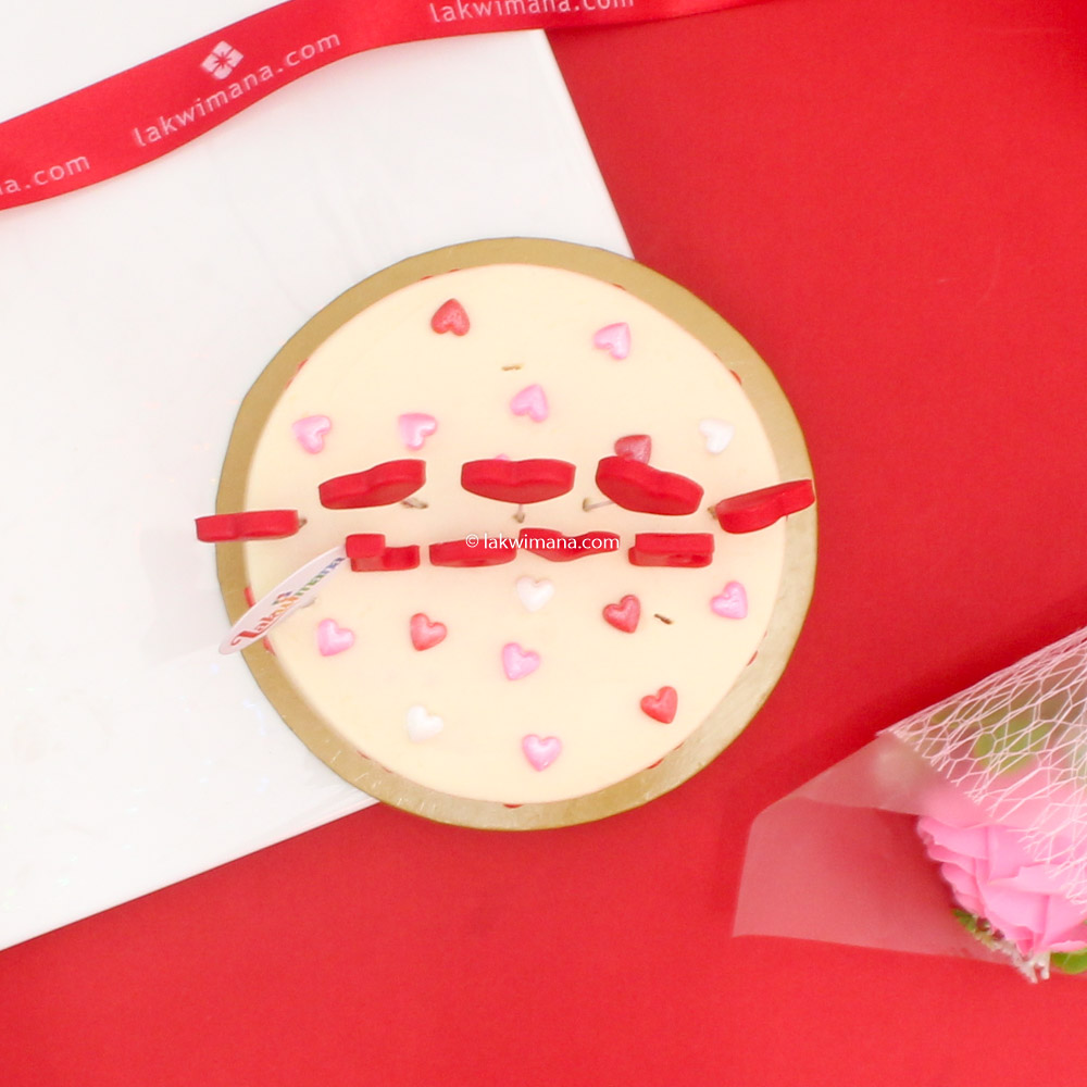 Romantic Love Mini Cake 650g, Lakwimana