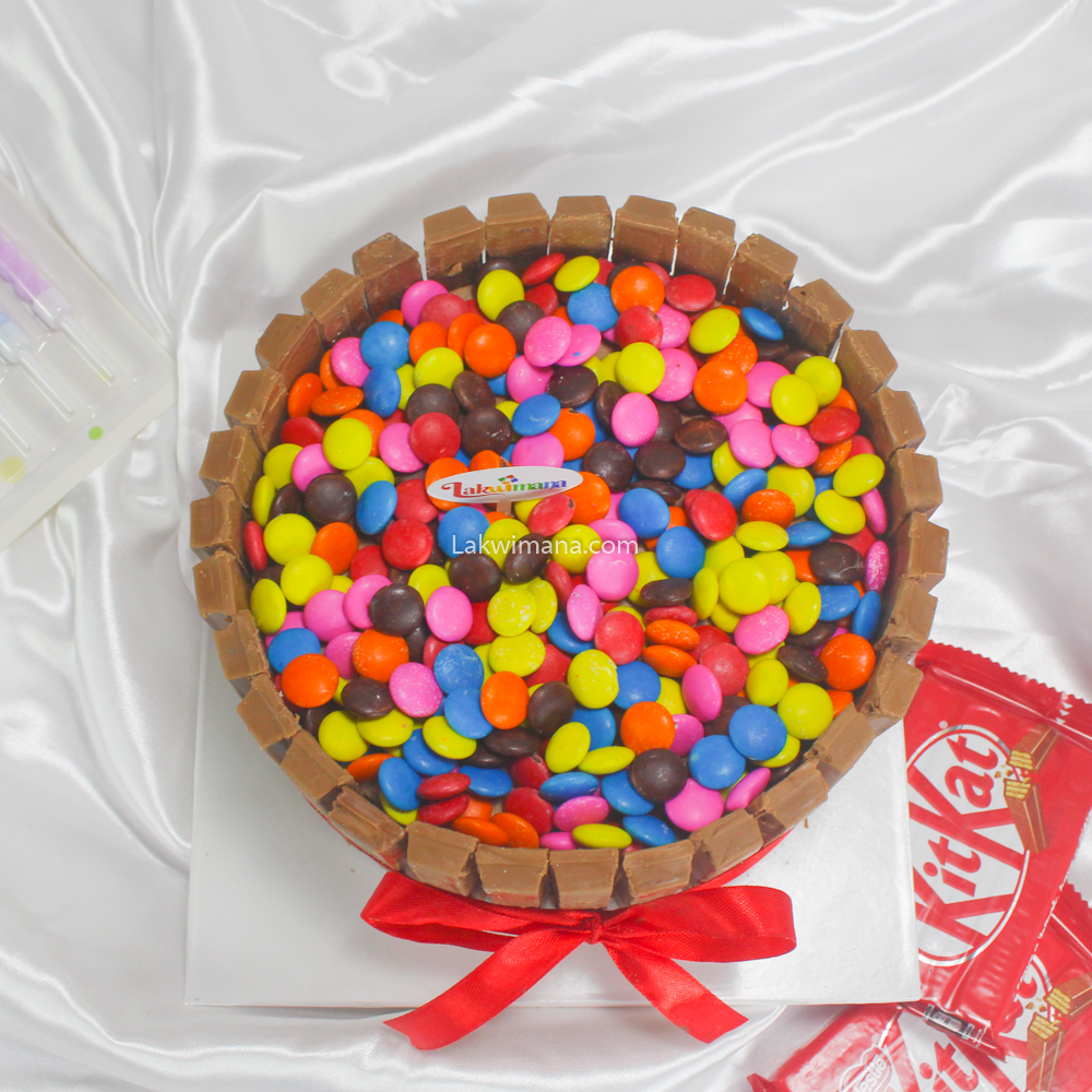 KitKat Gems Cake, Lakwimana