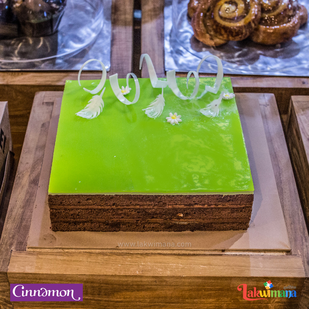 Lemon Sachar cake, Lakwimana
