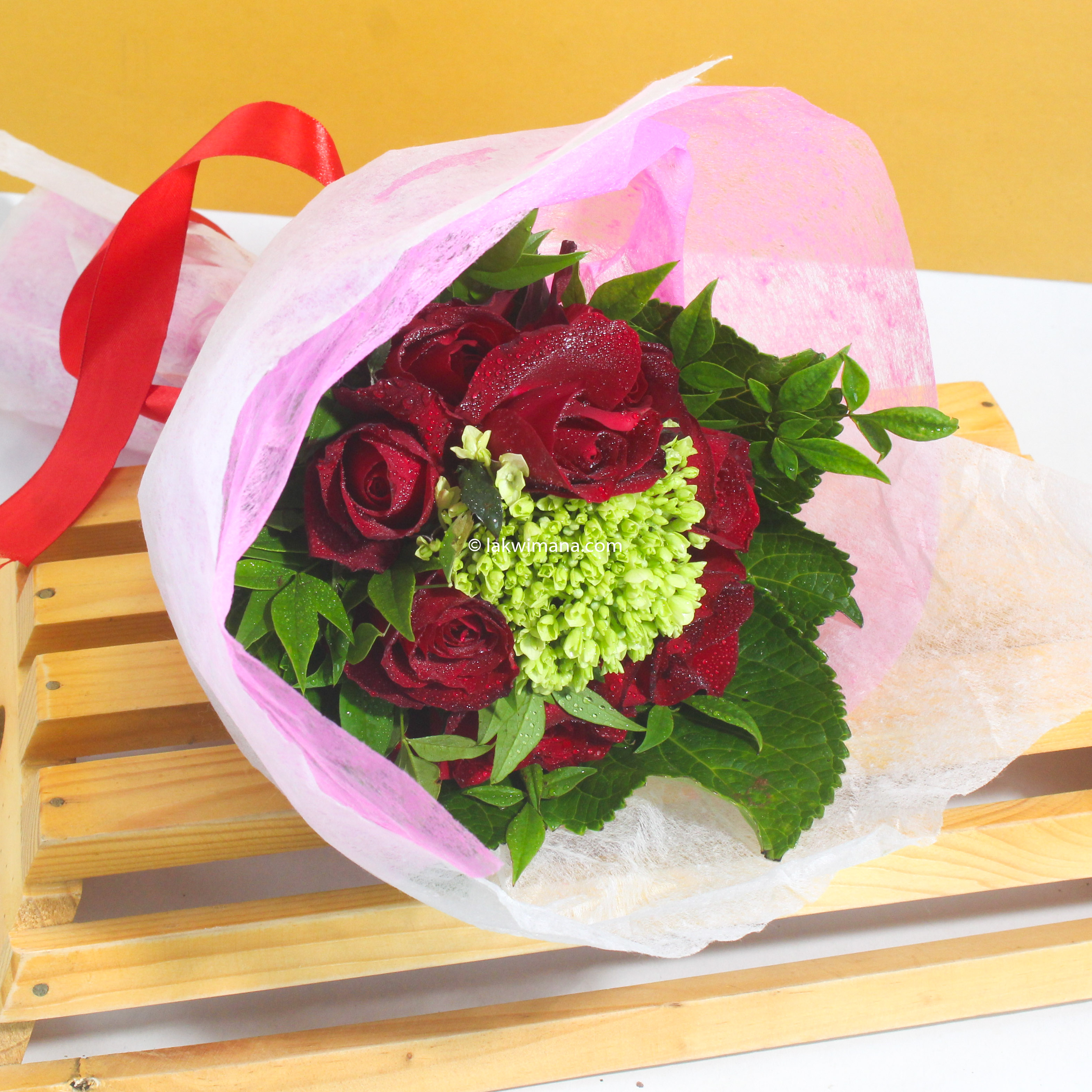 Rose Kisses For You Bouquet - Exquisite Roses for Every Special ...