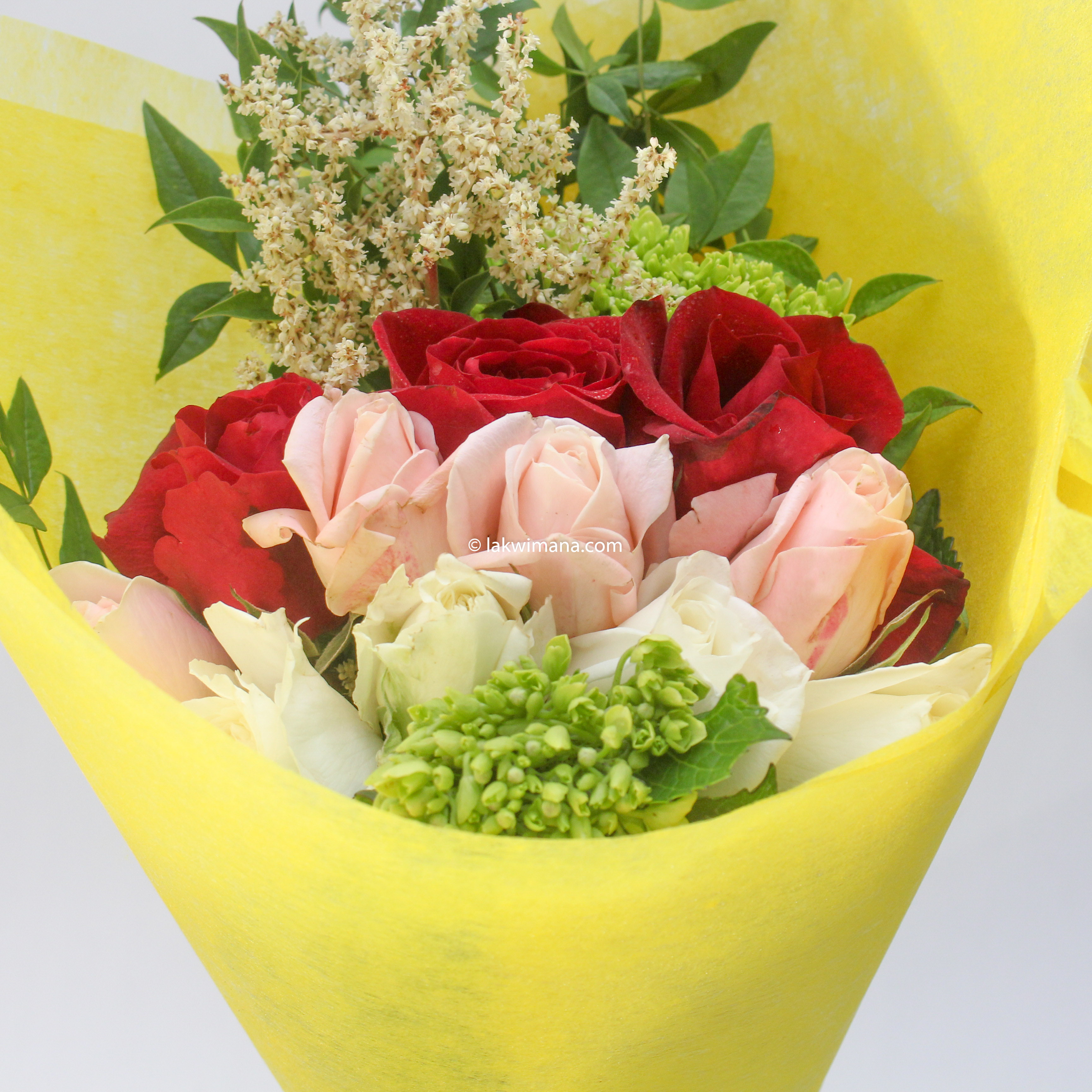 Rosy Beauty Bouquet, Lakwimana
