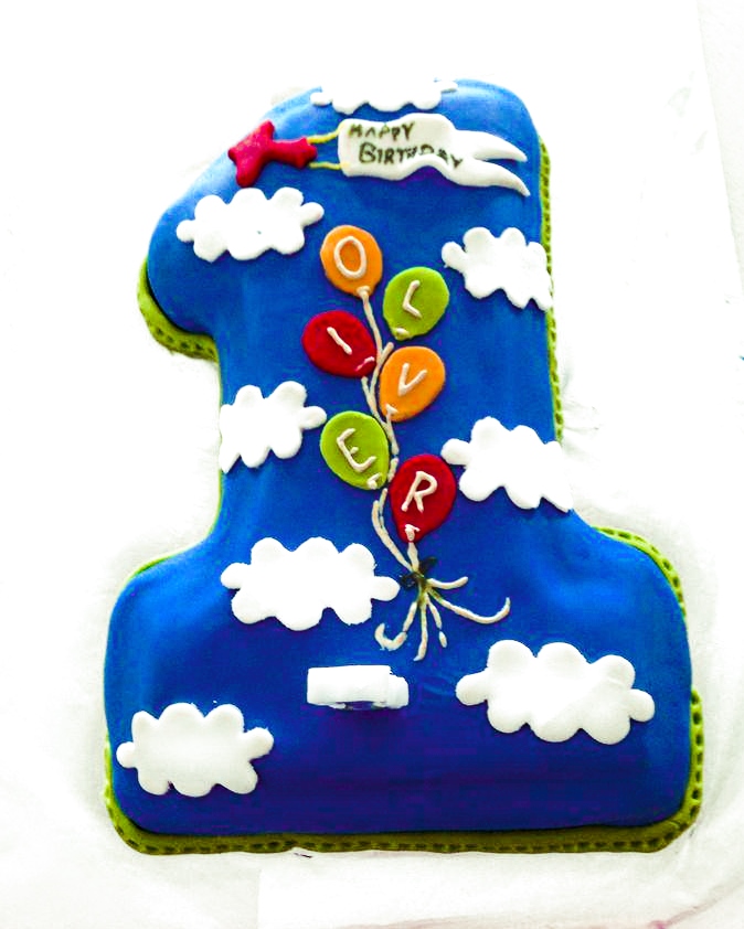 Number One Sky Blue Cake, Lakwimana